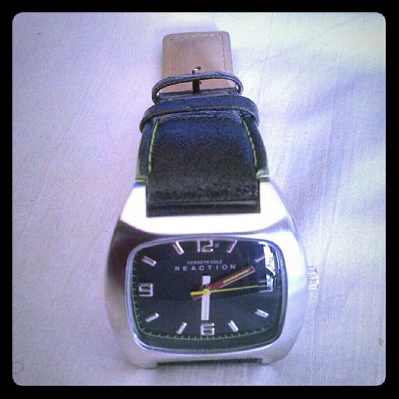 Kenneth Cole Reaction | Accessories | Vintage Kenneth Cole Mens Watch ...